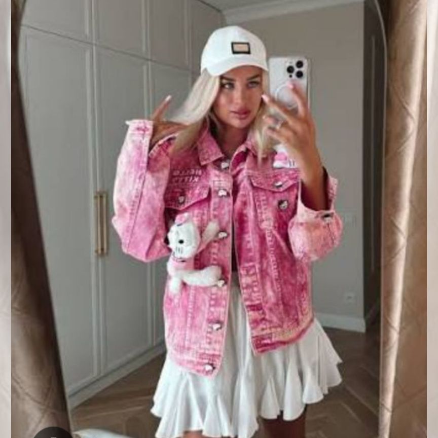 Джинсовая куртка женская