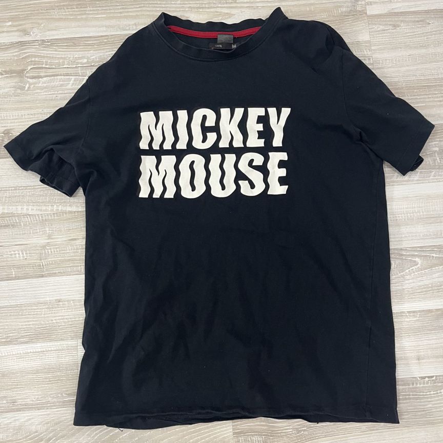 Футболки мужские размер M (48) 3 штуки