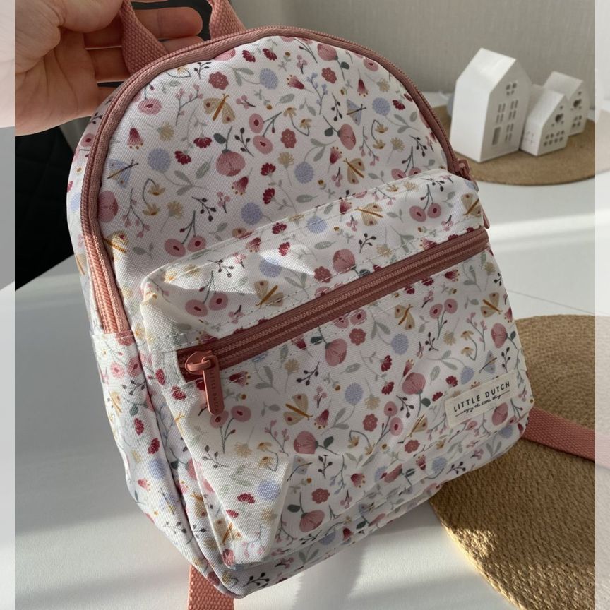 Рюкзак для девочки