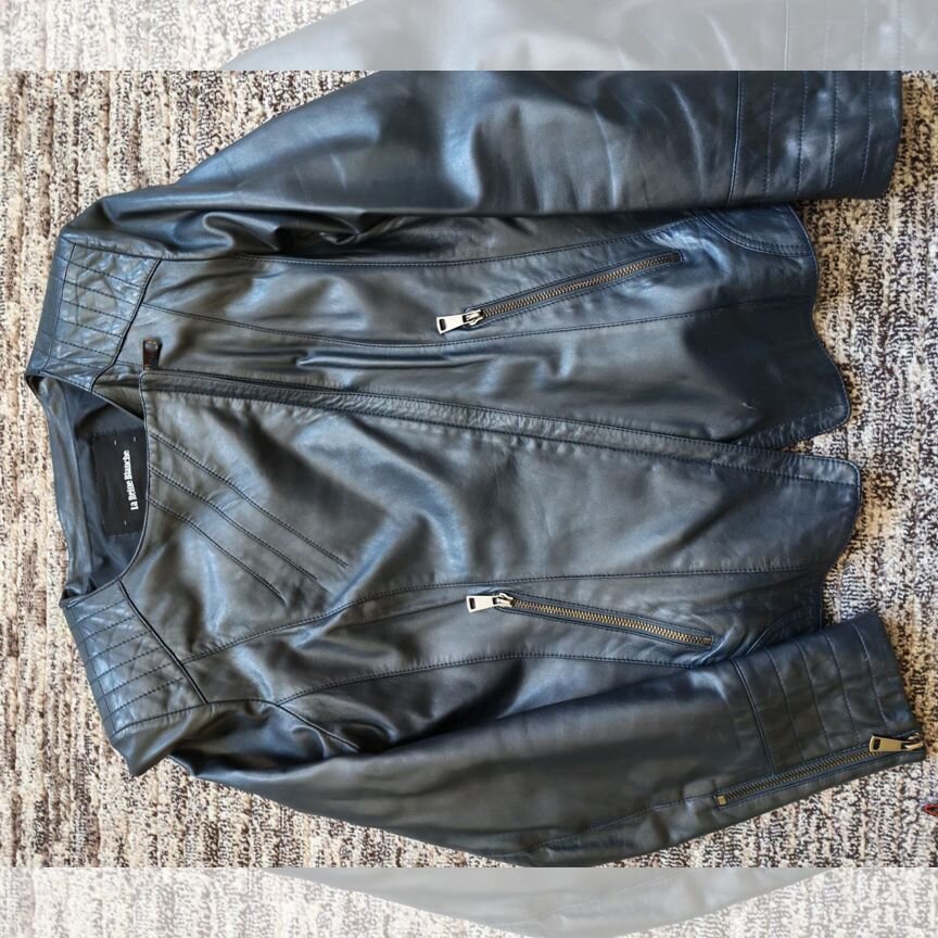 Кожаная куртка