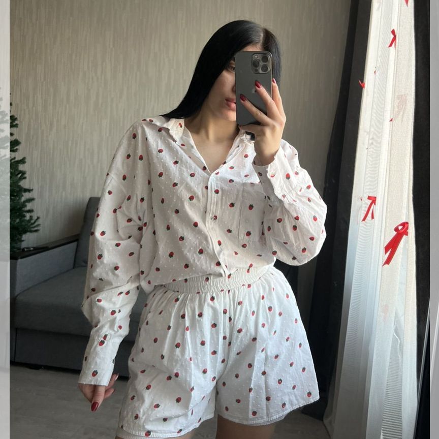 Костюм женский