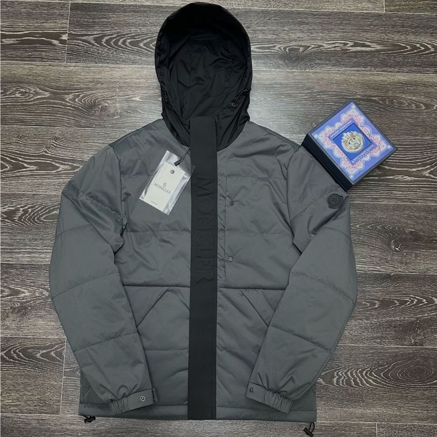 Куртка moncler осенняя