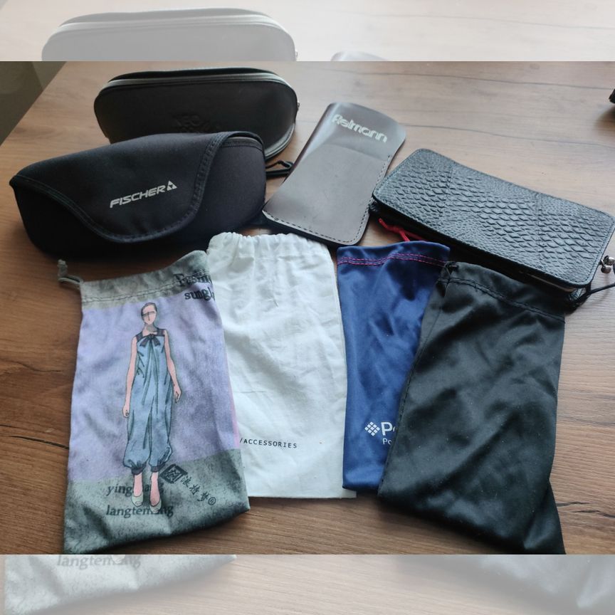 Чехлы и мешочки для очков